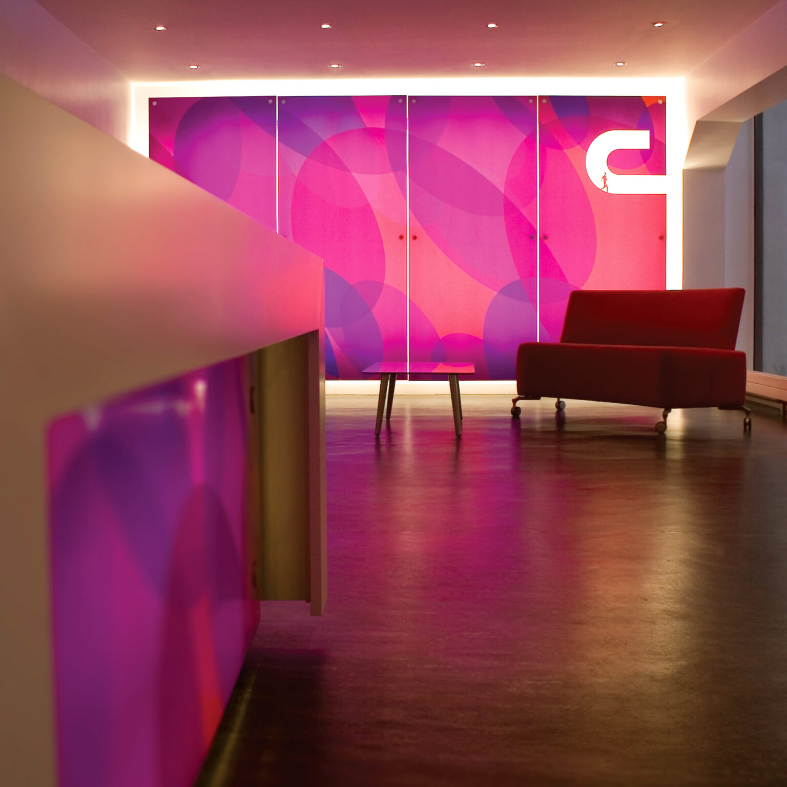 Chromazone - Specialist display imaging